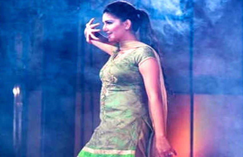 Sapna Choudhary New Dance On Goli Chal Javegi Video Watch On Online