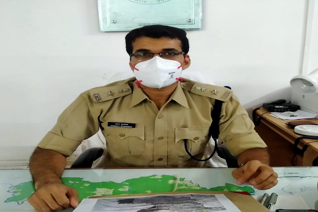 New Sp Pankaj Kumawat Showed Strictness 3 Warranties Arrested नवागत एसपी की कार्यशैली से अपराध