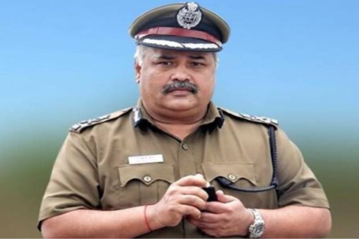 तमिलनाडु के पूर्व डीजीपी की तलाश में सीआईडी, यौन उत्पीड़न में गिरफ्तारी ...